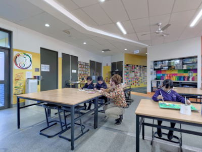 Virtual Tour - Featherbrook P9 College